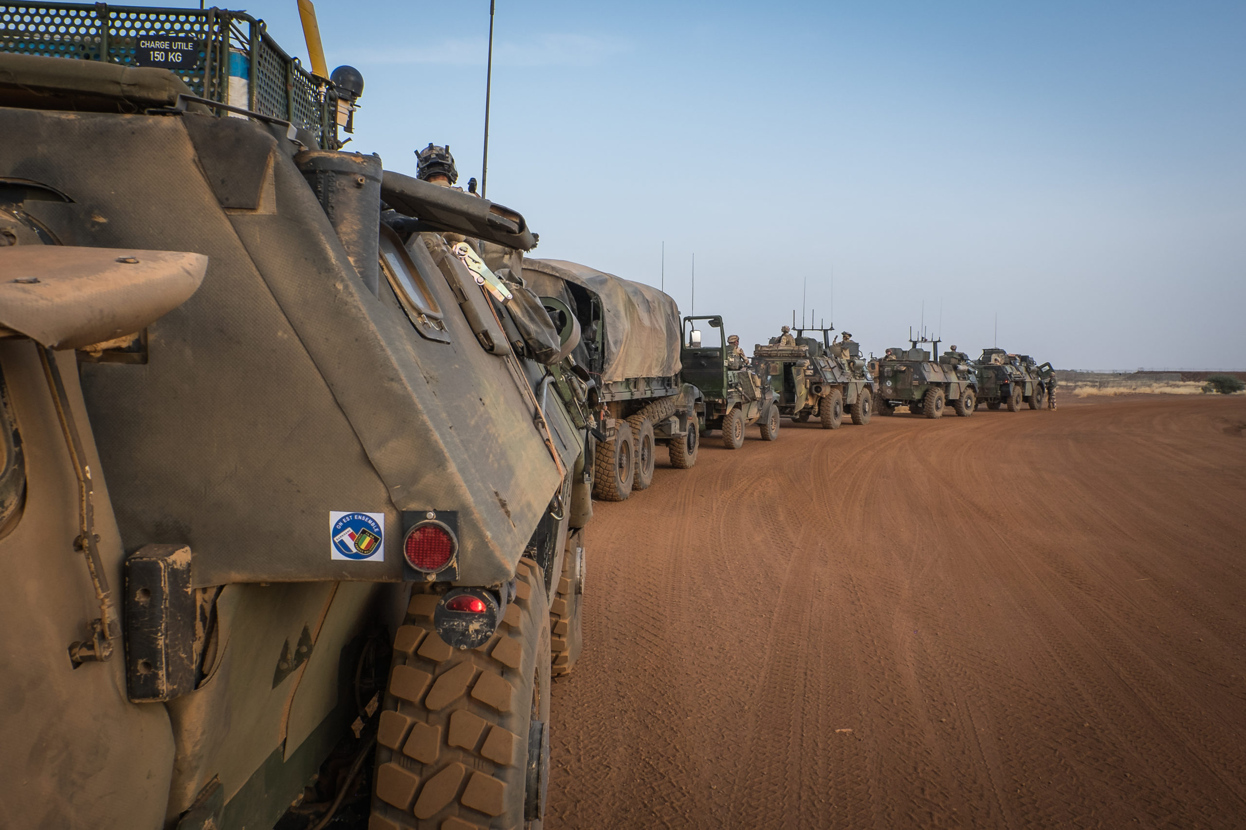 La mission française Barkhane au Mali à nouveau endeuillée - Choiseul ...
